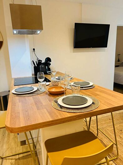 Appartement à louer - Croix-daurade, Toulouse - 5 pièces - 4 chambres