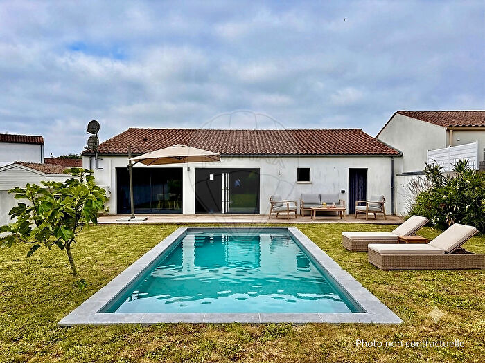 Talmont-sur-Gironde : Maison 4 pièces à vendre