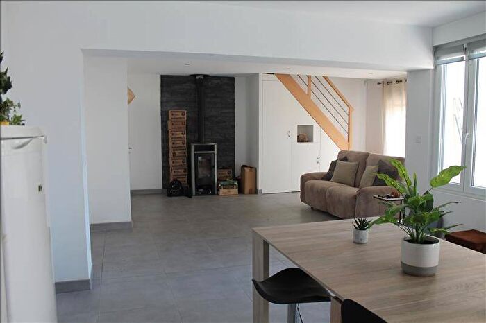 Maison à louer - Andeville - 3 pièces - 2 chambres