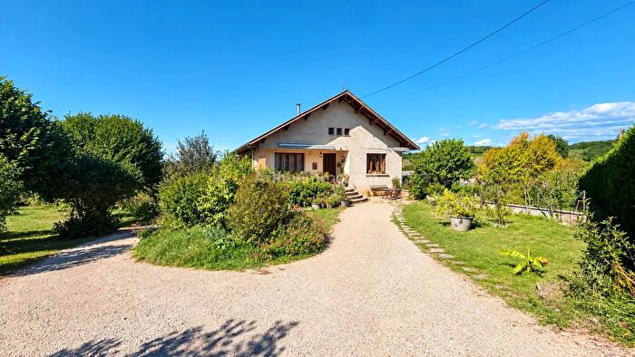 Saint-Sorlin-de-Morestel : Maison 5 pièces à vendre