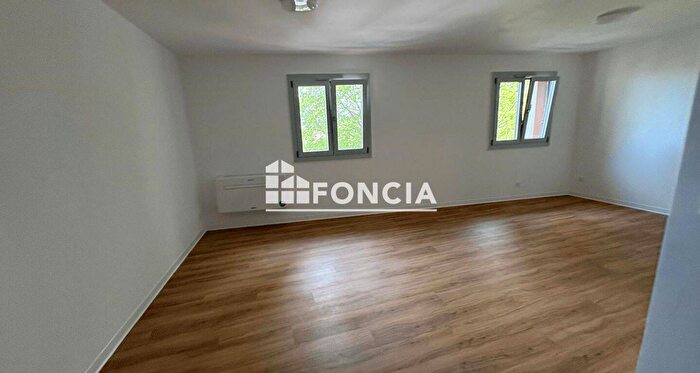 Centre Ville, Carpentras - Appartement 3 pièces à louer
