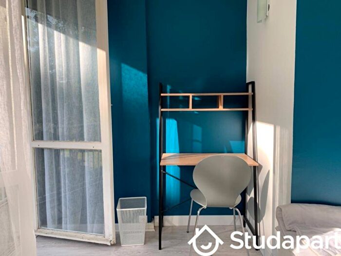 Clairieres-Chateaux-Zone Agricole, Cergy - Appartement 1 pièce à louer