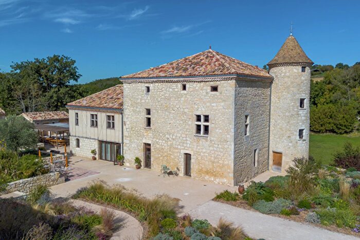 Maison à vendre - Saint-Clar - 17 pièces - 10 chambres