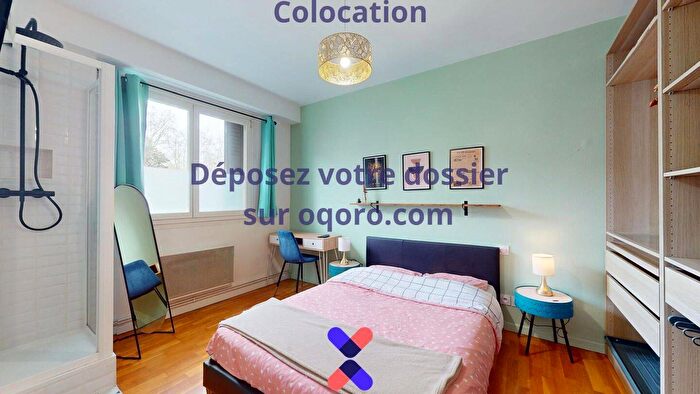 Appartement à louer - Barrière-de-Paris, Toulouse - 6 pièces - 5 chambres