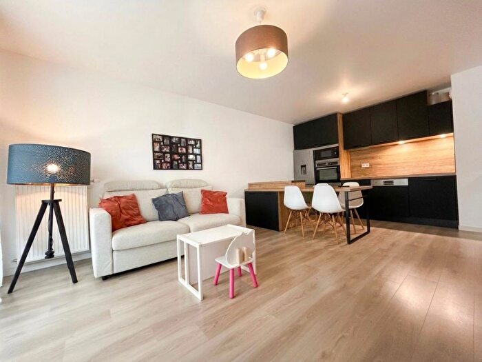 Villiers-sur-Marne, Centre-ville - Appartement 3 pièces à vendre
