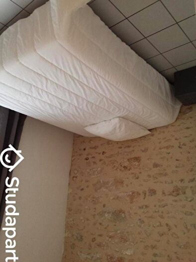 Appartement 1 pièce à louer - Centre Ville, Étampes