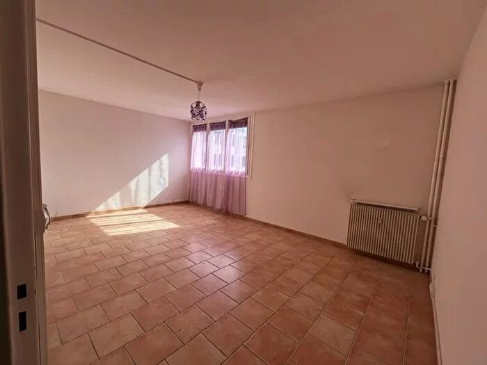 Appartement 3 pièces à vendre - Nevers, République, Préfecture