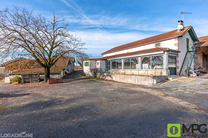 Maison à vendre - La Sauvetat-sur-Lède - 5 pièces - 4 chambres