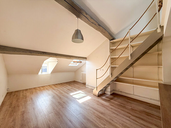 Appartement à louer - Nantes, Centre-ville - 2 pièces - 1 chambre
