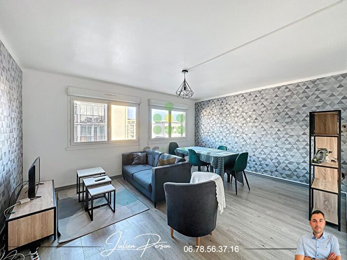 Appartement à vendre - Saint-Brieuc, Ville Bougault, Beauvallon - 4 pièces - 3 chambres