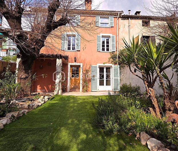 Maison à vendre - Grasse, Saint-Antoine, Aspres, Plascassier - 4 pièces - 3 chambres