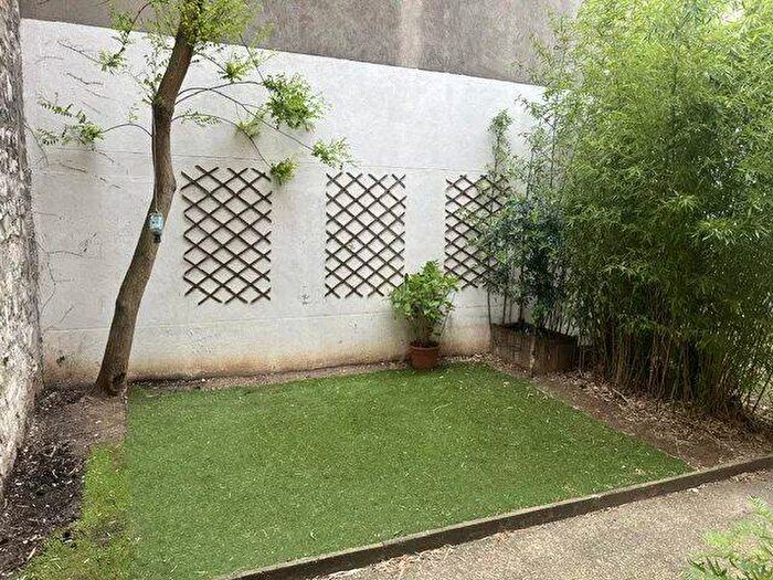 Violet Commerce, Paris 15ème arrondissement : Appartement 2 pièces à louer