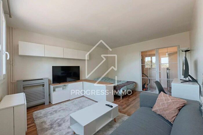 Appartement 1 pièce à Le Parc, Saint-Maur-des-Fossés, à louer
