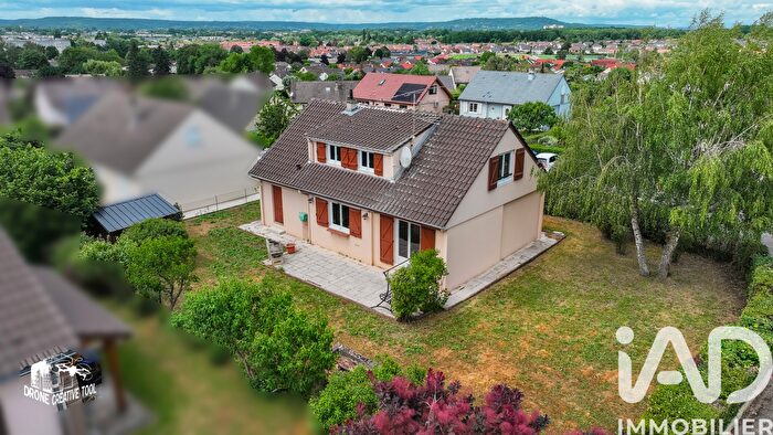 Maison 5 pièces à Marly, à vendre