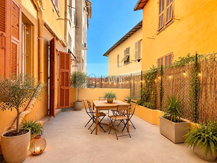 Appartement 2 pièces à Nice, Saint-Roch, à vendre