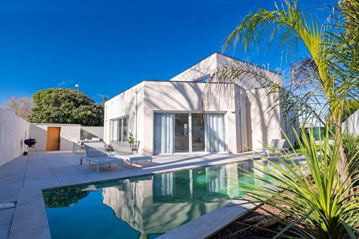 Maison à vendre - Valergues - 6 pièces - 5 chambres