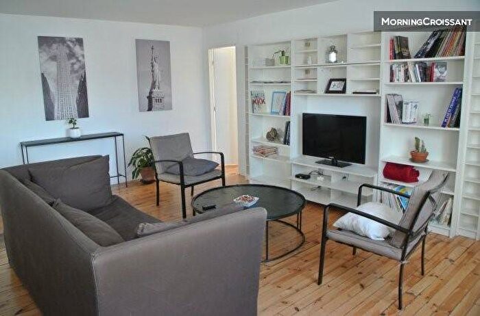 Appartement à louer - Badouillère-Saint Roch-Valbenoîte, Saint-Étienne - 1 pièce - 2 chambres