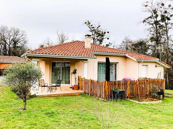 Maison 4 pièces à vendre à Poyanne