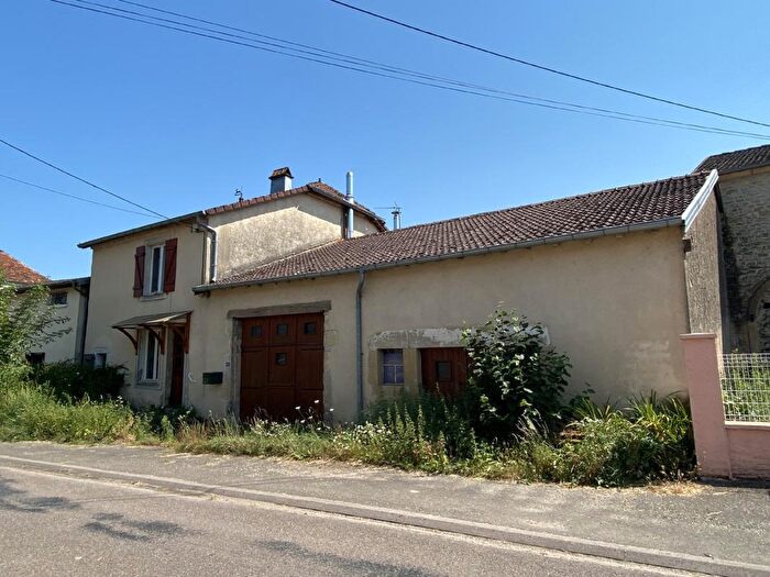 Maison 6 pièces à vendre à Jussey