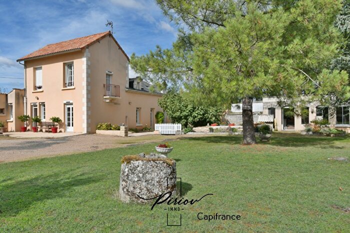 Maison à vendre - Doué-la-Fontaine - 8 pièces - 5 chambres