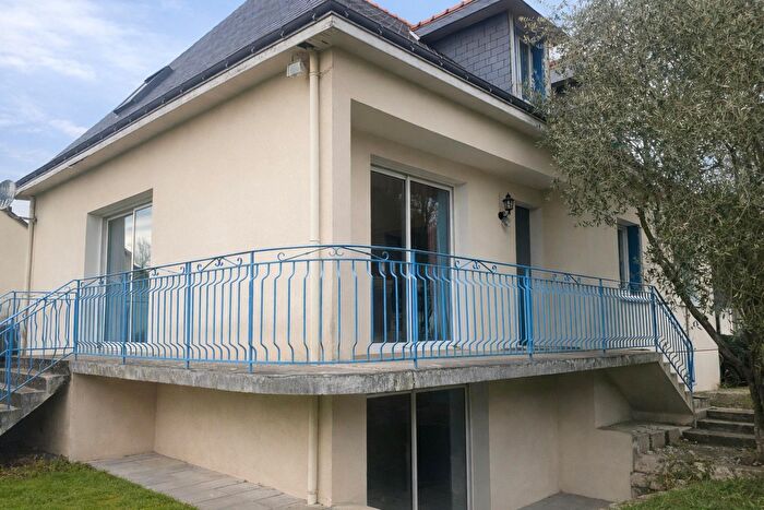 Maison à vendre - Chambray-lès-Tours - 9 pièces - 5 chambres