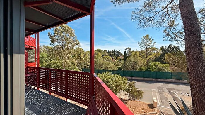 Appartement à vendre - Saint-Raphaël, Les Arênes - 2 pièces - 1 chambre