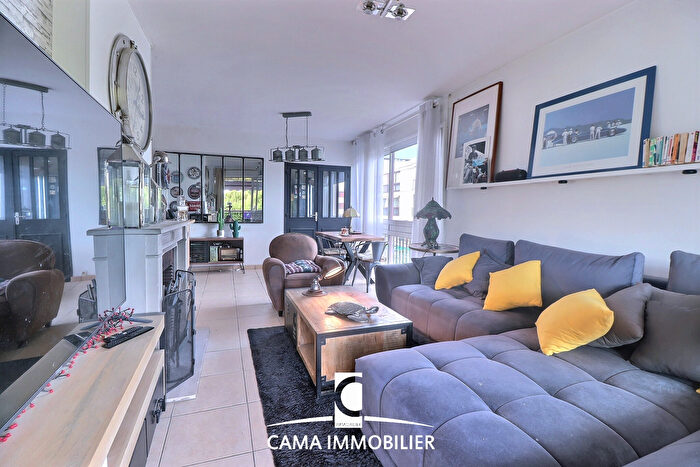 Appartement 4 pièces à vendre à Fontenay-le-Fleury, Plaine