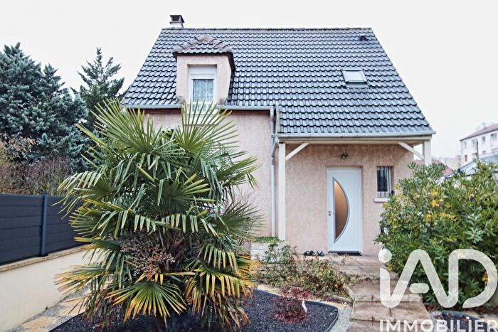 Maison à vendre - Sartrouville, La Plaine - 4 pièces - 3 chambres