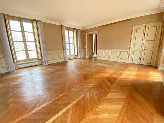 Appartement 5 pièces à Bourges, Centre-ville, Charlet, Lahitolle, Pignoux, Sembat, à vendre