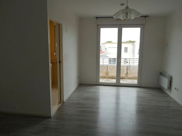 Appartement 1 pièce à Cernay Jamin-Jean Jaurès-Epinettes, Reims, à louer