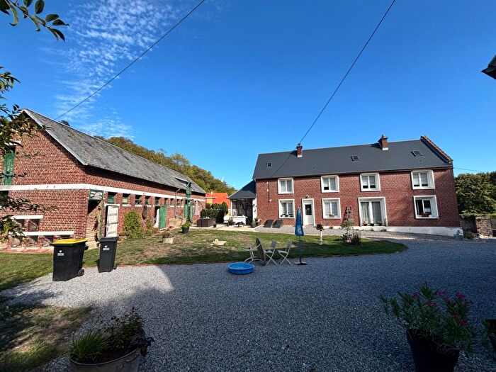 Maison 8 pièces à Tupigny, à vendre