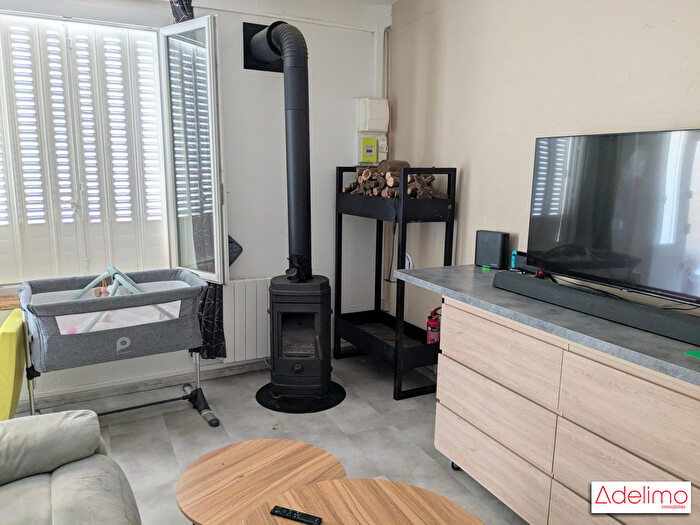 Maison à vendre - Saint-Martin-de-Valgalgues - 4 pièces - 3 chambres