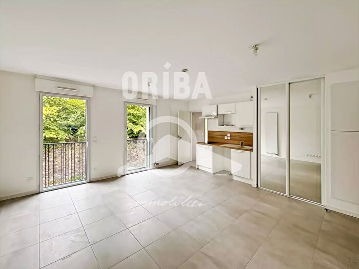Nantes, Saint-Clément, Jardin des plantes, Caserne Lamoricière - Appartement 1 pièce à louer