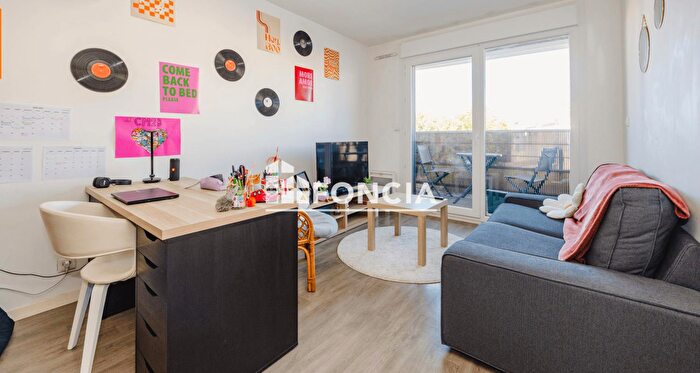 Appartement à vendre - Quartiers Nord-Est, Maurepas - 2 pièces - 1 chambre