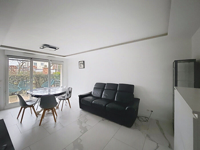 Appartement à louer - Élancourt, Nouvelle Amsterdam, ZA Petite Villedieu - 3 pièces - 2 chambres