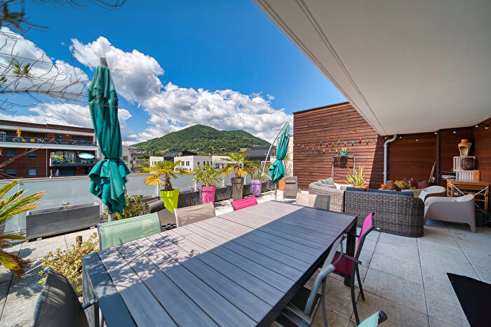 Appartement à vendre - Voiron, Faton - 5 pièces - 4 chambres