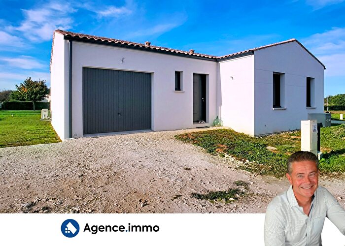 Maison à vendre - Cravans - 3 pièces - 2 chambres