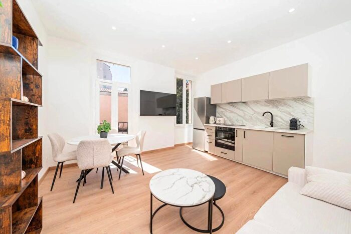 Appartement 3 pièces à vendre à Cannes, Petit Juas
