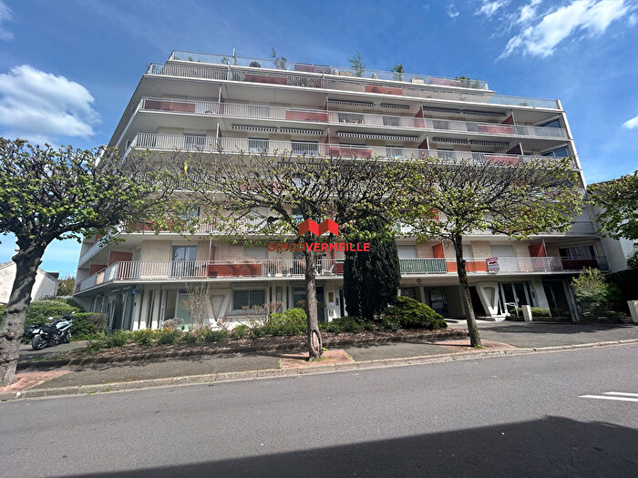 Poissy, Les Capucines : Appartement 2 pièces à vendre