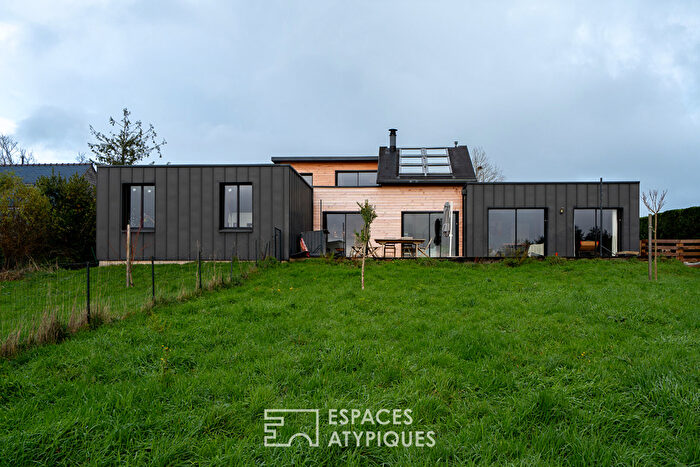 Maison à vendre - Rosnoën - 10 pièces - 6 chambres