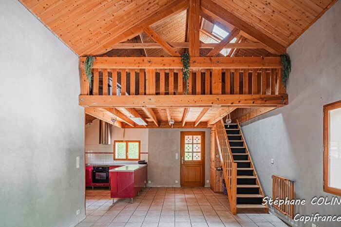 Maison à vendre - Engins - 8 pièces - 6 chambres