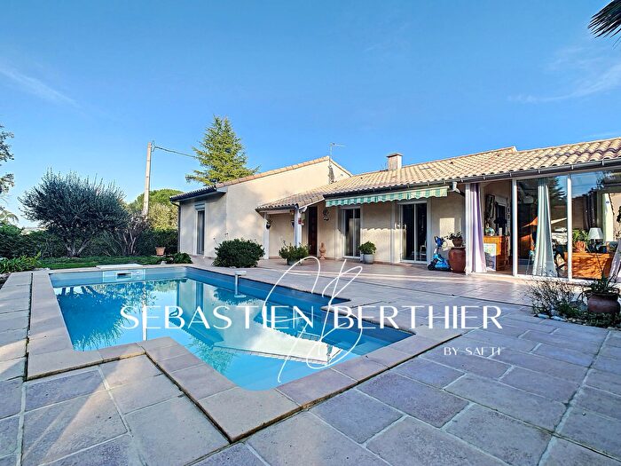 Maison à vendre - Lavaur - 5 pièces - 4 chambres