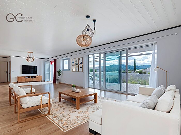 Maison à vendre - Cessenon-sur-Orb - 6 pièces - 5 chambres