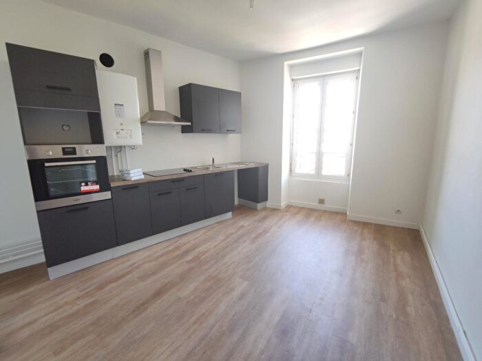 Appartement 3 pièces à louer à Fougères, Montaubert, Rillé, Saint-Sulpice