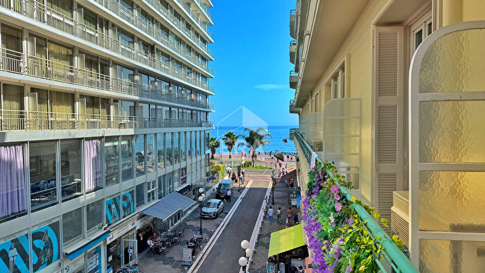 Appartement à vendre - Nice, Carré dor - 3 pièces - 2 chambres