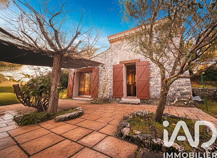 Maison à vendre - Carcès - 2 pièces - 1 chambre