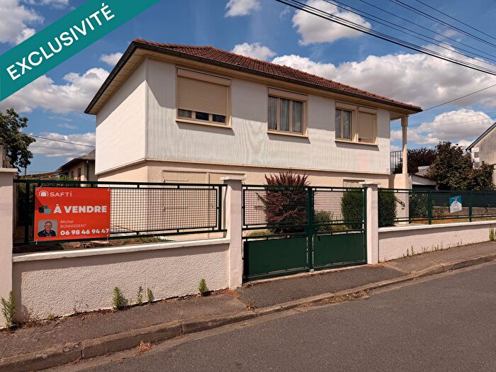 Bourges, Centre-ville, Charlet, Lahitolle, Pignoux, Sembat : Maison 3 pièces à vendre