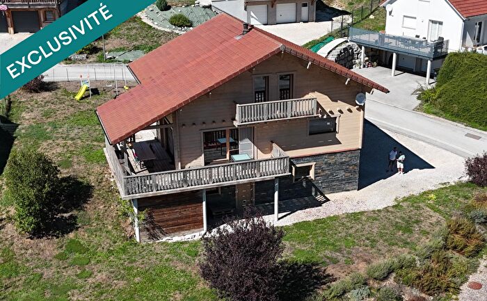 Maisons-du-Bois-Lièvremont : Maison 7 pièces à vendre
