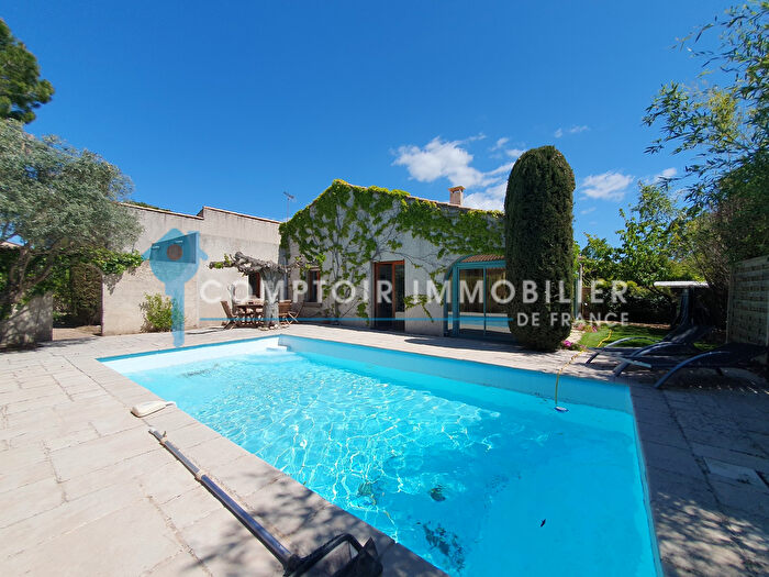 Maisons à vendre et appartements à louer - 1