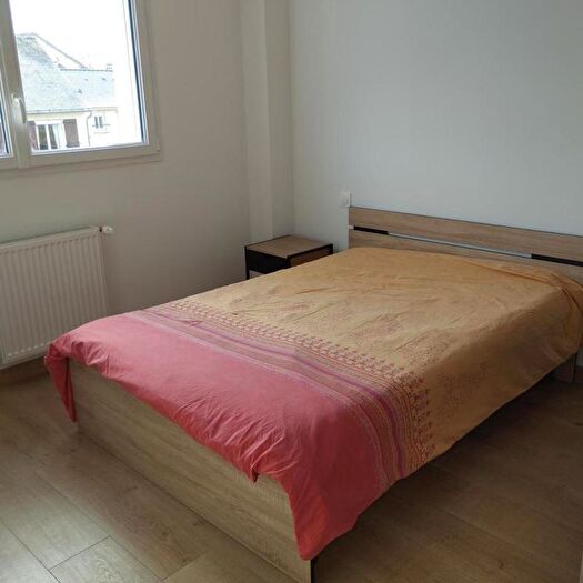 Appartement à louer - Sablé-sur-Sarthe, Montreux, Gare - 1 pièce - 1 chambre